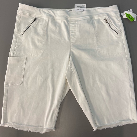 Westbound | Shorts | Westbound The Park Ave Fit Mid Rise Skimmer White ...